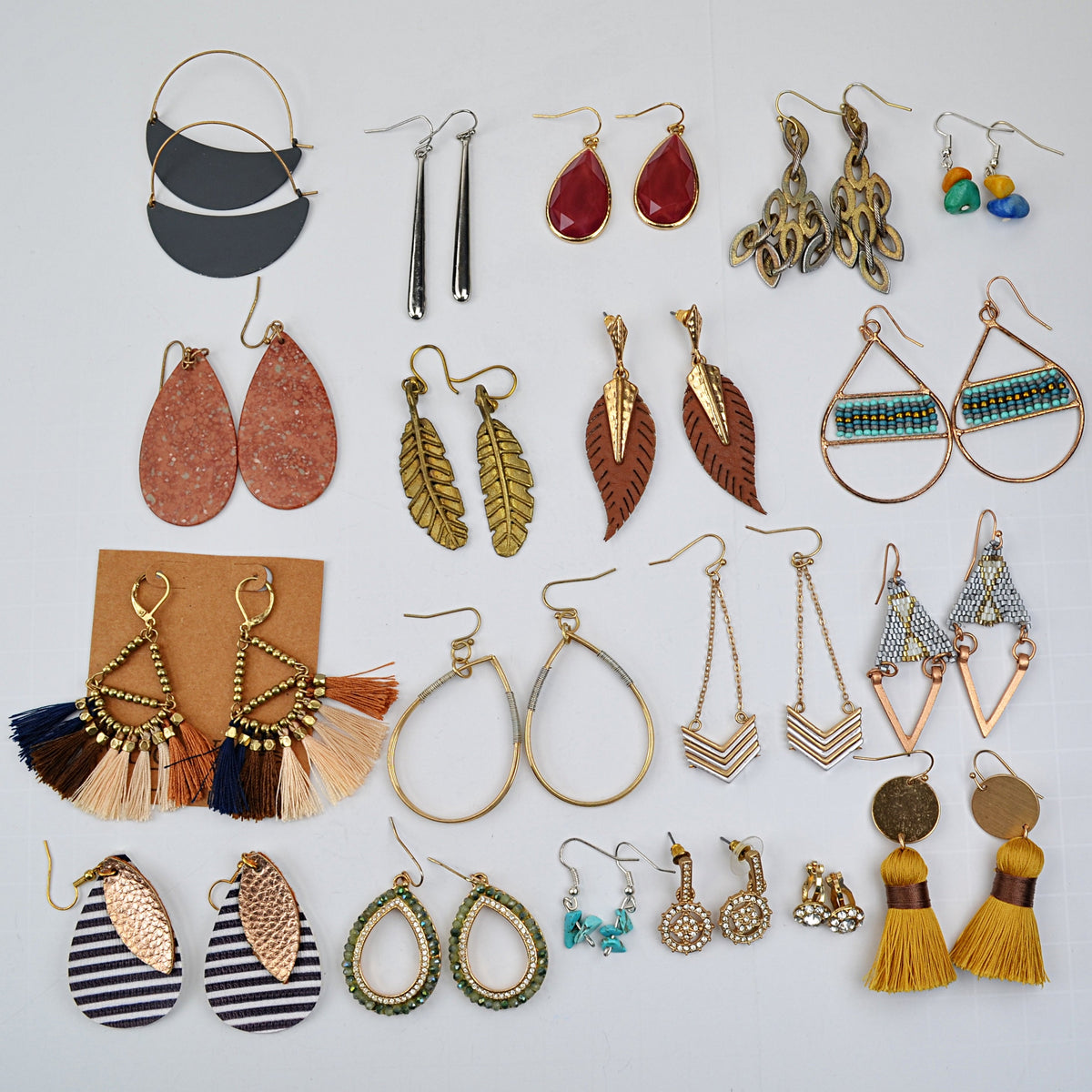 Rings & Earrings – Rusty Gold Resale